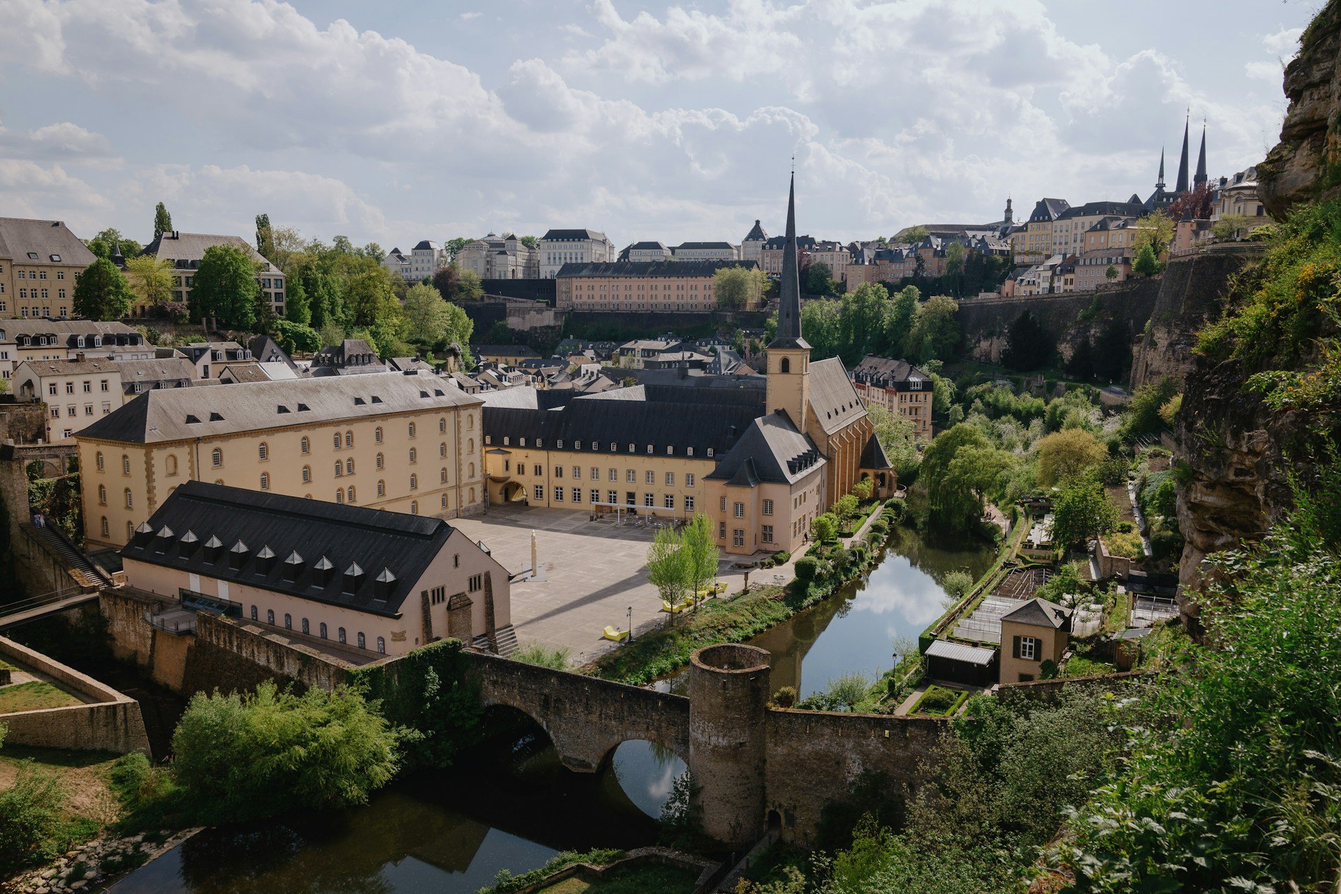 Luxembourg Pet & Family Travel Guide 2026: Kid-Friendly Attractions ...